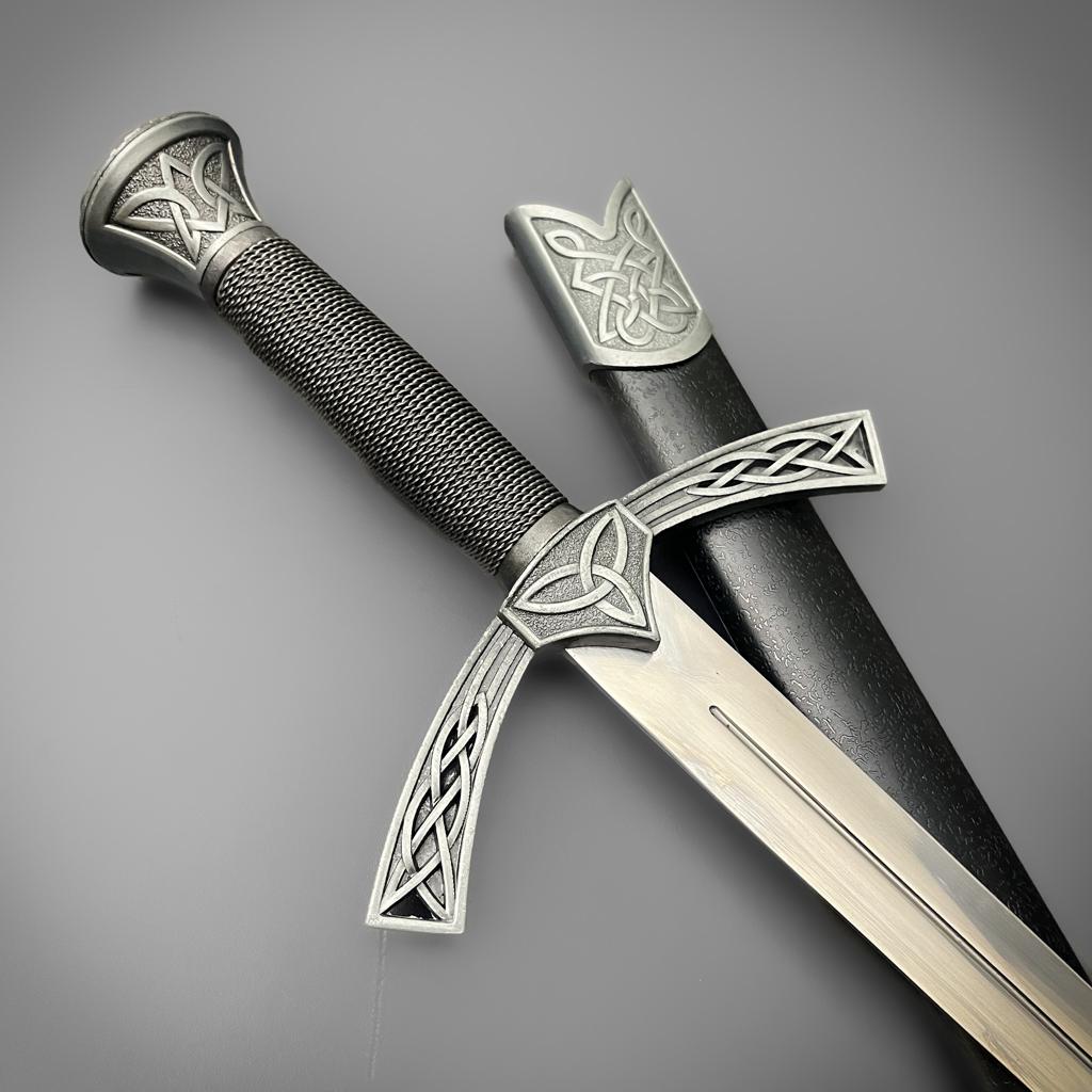 Celtic Dagger – Raven Forge