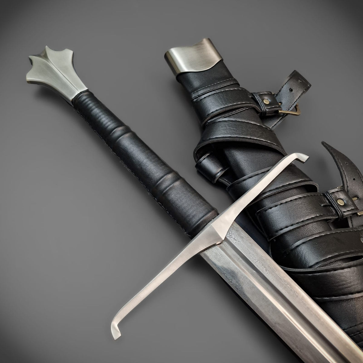 Damascus English Longsword - Sharp – Raven Forge